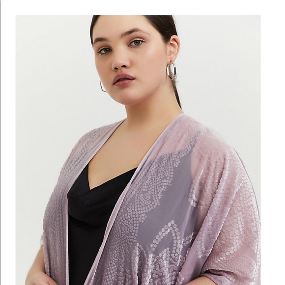 torrid | Tops | Mauve Pink Floral Burnout Velvet Fringe Kimono | Poshmark
